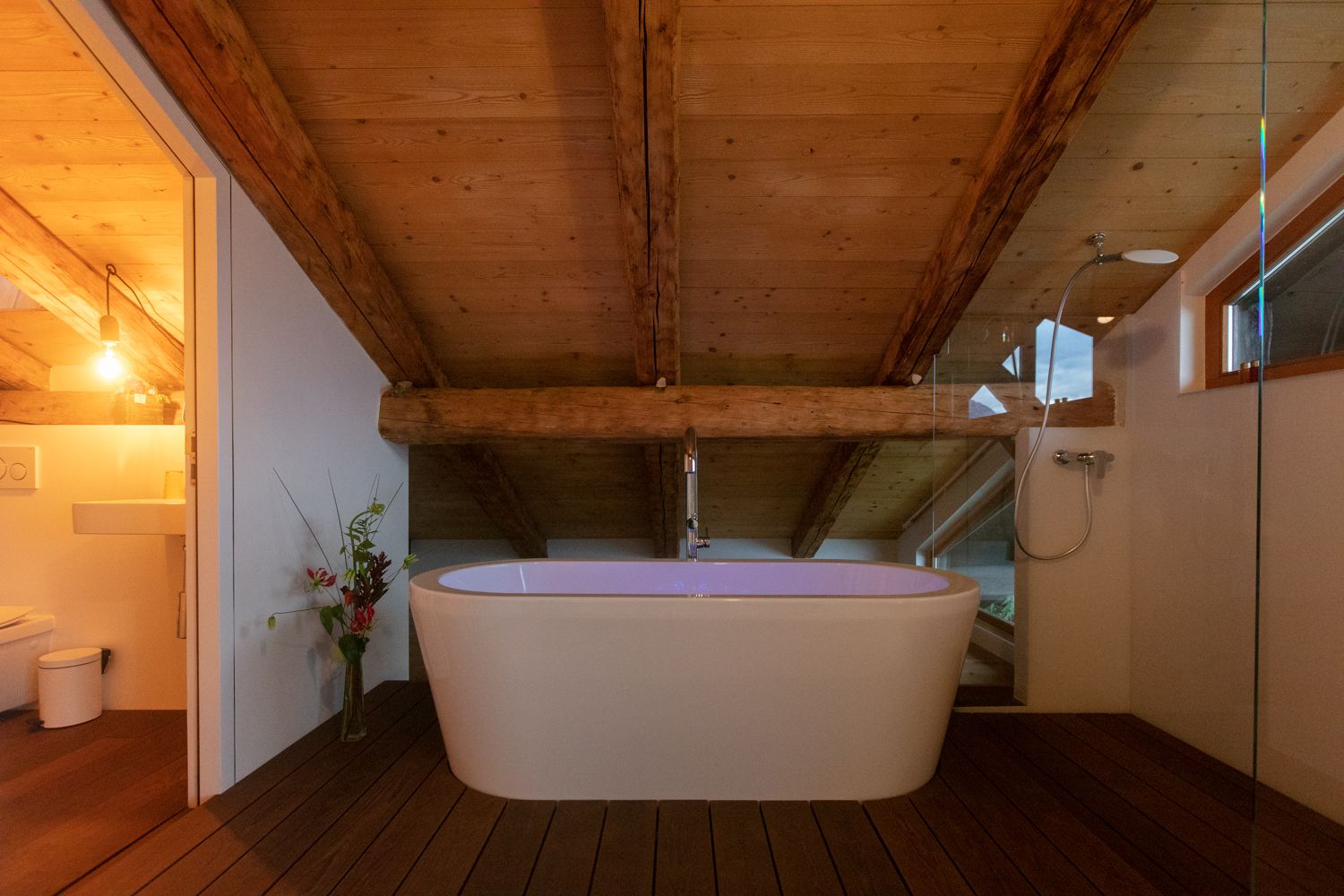 Suite Deluxe, banheira de hidromassagem | Banheira de hidromassagem