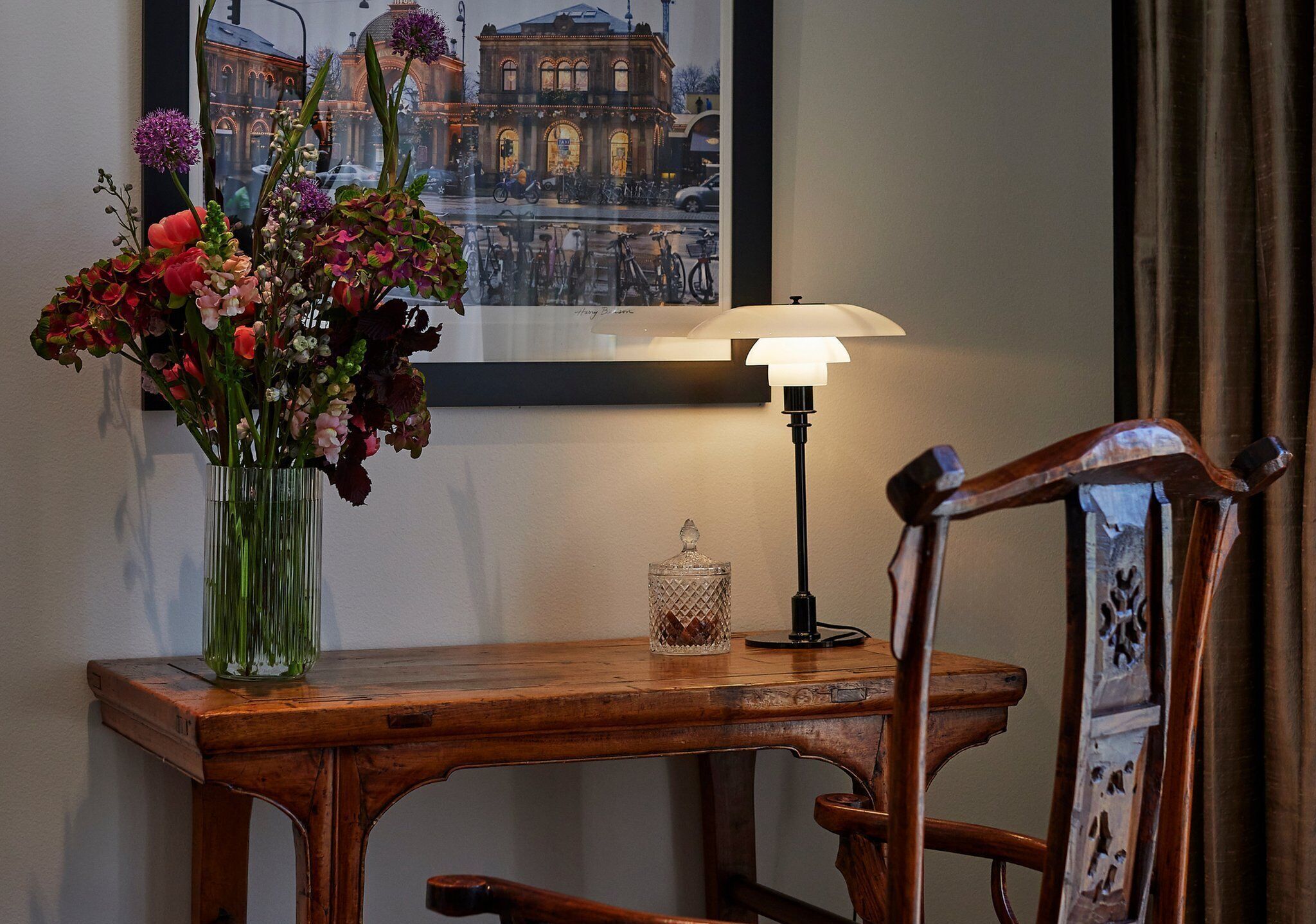 Televisor de ecrã plano de 43 polegadas com canais por cabo, televisor 