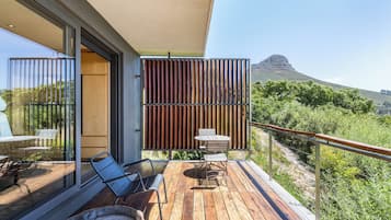 Apartamento Comfort, 1 cama queen-size, não fumadores | Varanda