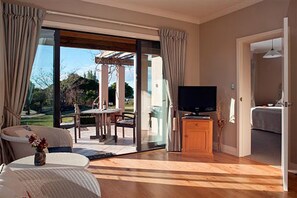 Suíte, 1 quarto, suíte (The Mt Arthur Suite) | Roupas de cama premium, individualmente decorados