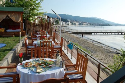 Grand Koru Otel Beach