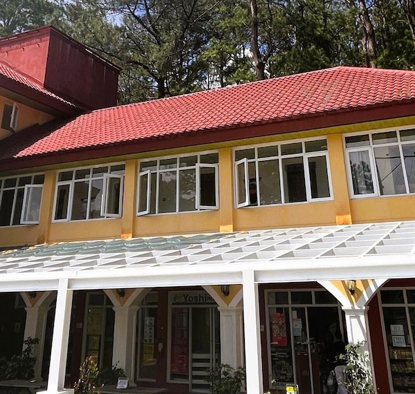 Arc Residences (Twin #1, 2 Pax) - Baguio