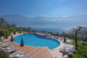 Piscina exterior 