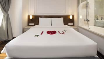 Quarto casal luxo, vista para a cidade | Roupas de cama premium