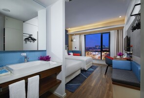 1 quarto, minibar, cofre no quarto, secretária 