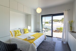 Quarto casal | Frigobar, individualmente decorados, quartos à prova de som