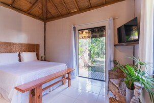 Roupas de cama premium, frigobar, individualmente decorados