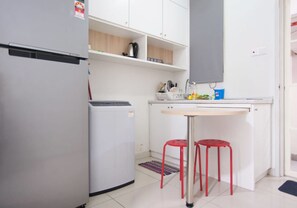 Estúdio | Cozinha privada | Um frigorífico/congelador grande, um micro-ondas, uma placa de cozinha 