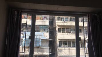 Quarto casal luxo, 1 cama de casal, vista para a cidade | Vista do quarto