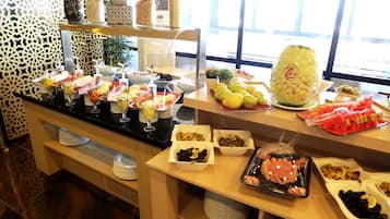 Pequeno-almoço tipo buffet diário incluído