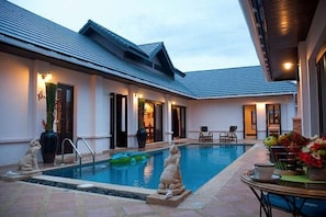 Piscina exterior