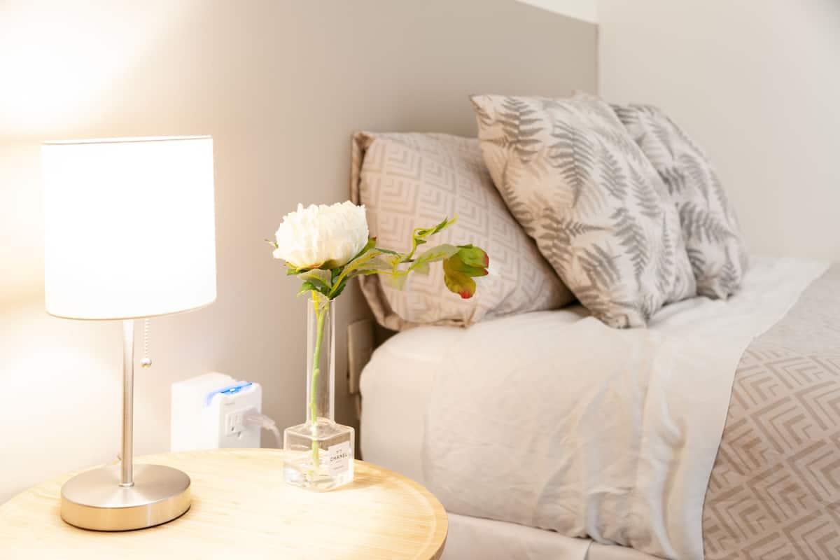 3 quartos, com decoração personalizada, com mobília individualizada