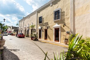 Fachada da propriedade