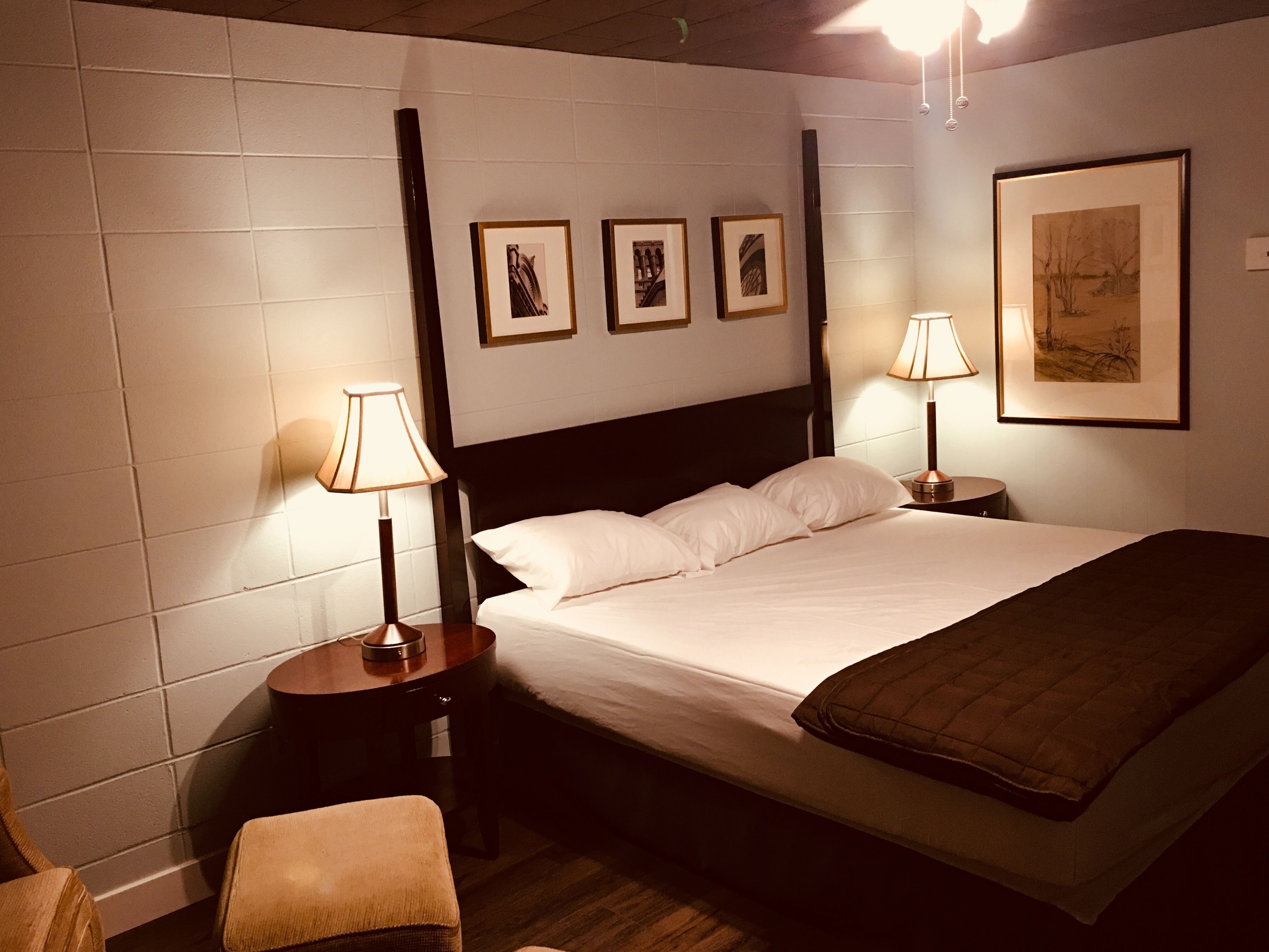 Minibar, com decoração personalizada, com mobília individualizada 