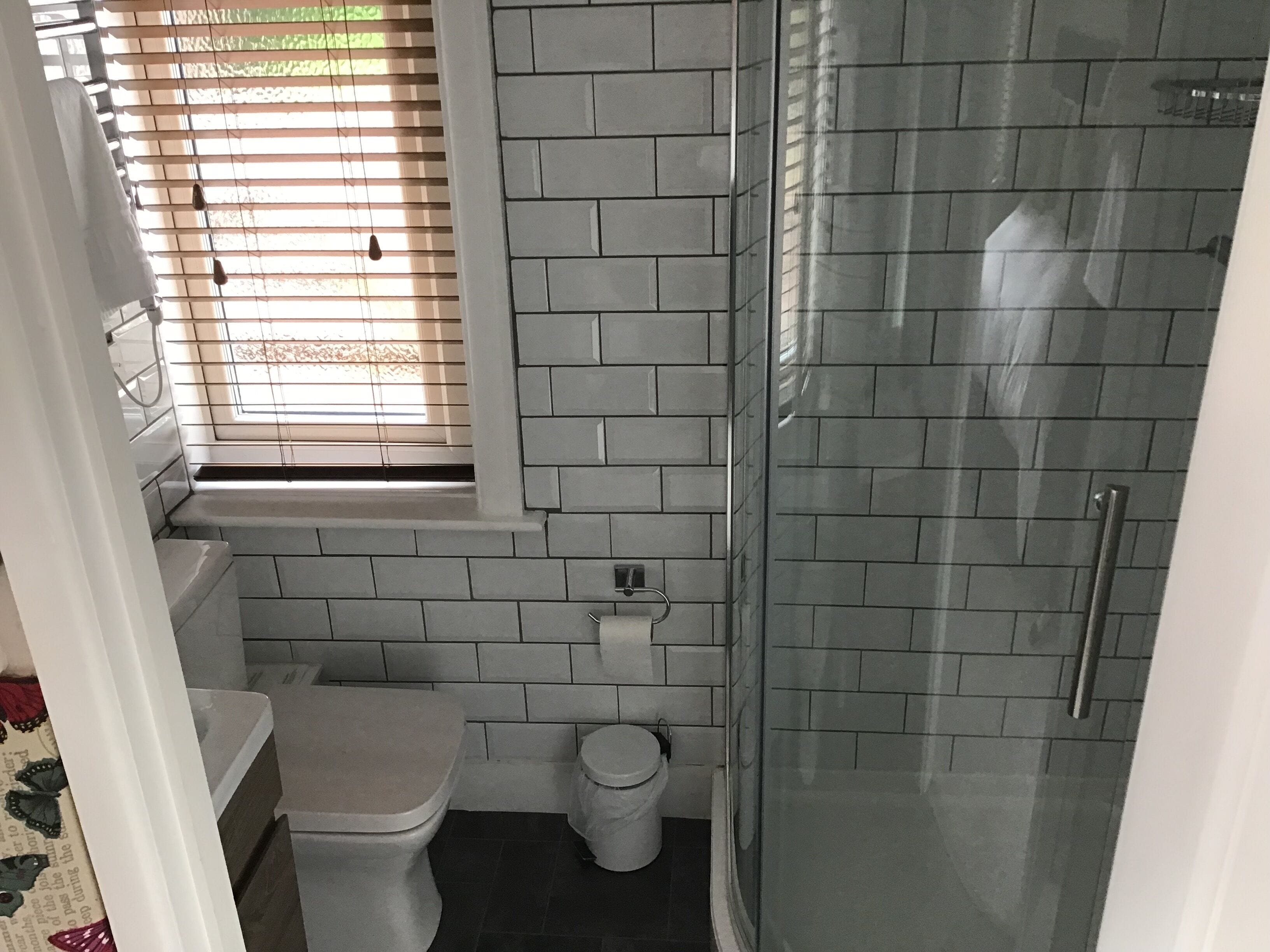 Quarto Duplo ou Twin, casa de banho anexa | Casa de banho