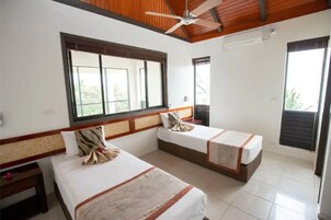 Villa, 2 quartos, não fumadores | Com decoração personalizada, cortinas/cortinados opacos 