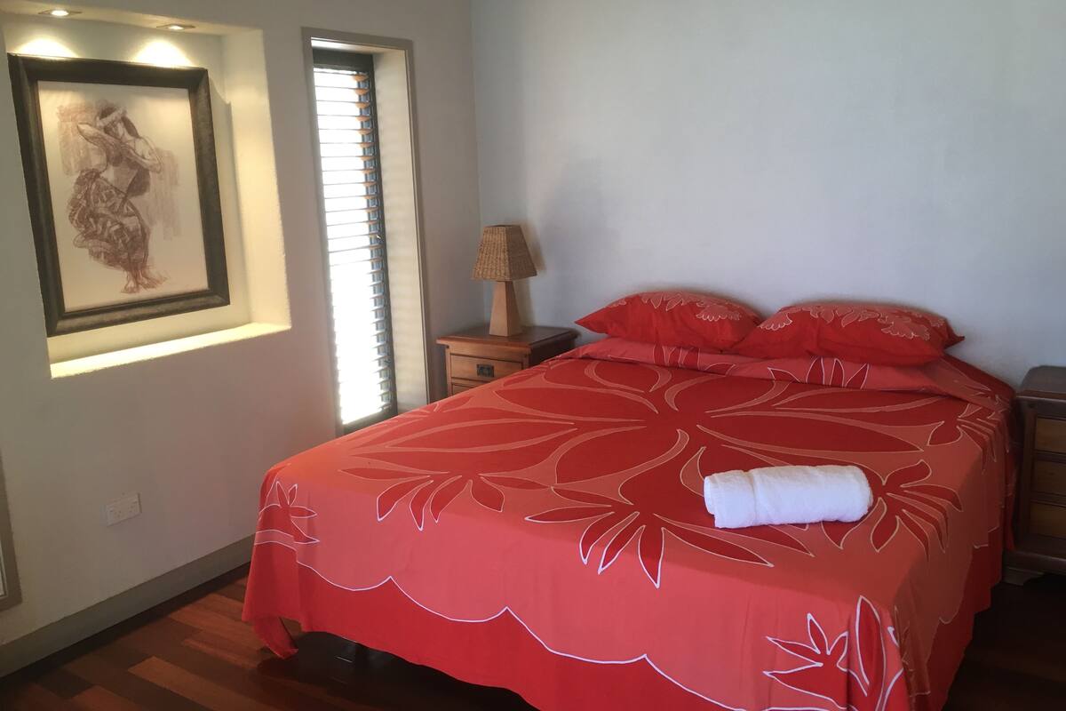 Villa Premium, 1 cama king-size, não fumadores | 1 quarto, cortinas/cortinados opacos, roupa de cama fornecida 