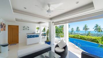 4-Bedroom Villa with Private Pool | Terraço/pátio interior
