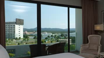 Quarto Deluxe, vista para a montanha | Vista do quarto