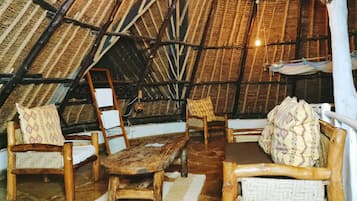 Casa de campo standard, vista para o jardim | Área de estar