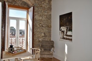 Quarto superior, 1 quarto | Área de estar | TV LCD