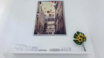 Apartamento, 1 quarto | Sala de estar | TV de ecrã plano