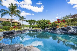 Villa, 2 quartos | Piscina | Piscina exterior, uma piscina aquecida