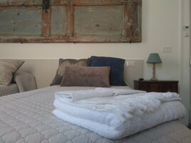 Roupa de alta qualidade, secretária, cortinas/cortinados opacos 