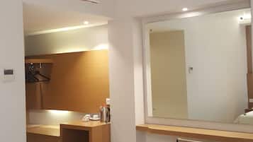Quarto (VIP) | Cofre no quarto, secretária, Wi-fi grátis