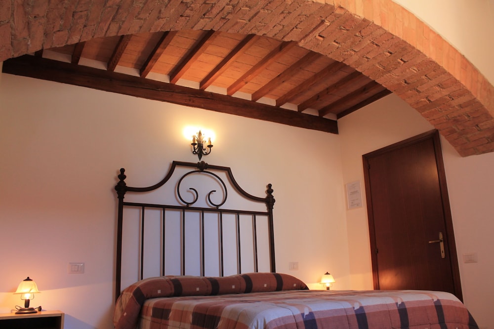 Estancia Rural En Siena: Una Experiencia Medieval Real Y úNica En Apartamento Para 2 - Siena, Italia