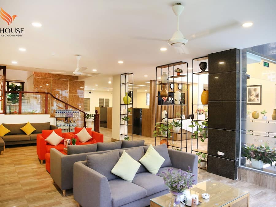 Área de estar no saguão