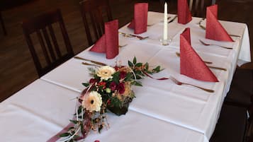 Almoço e jantar, culinária regional