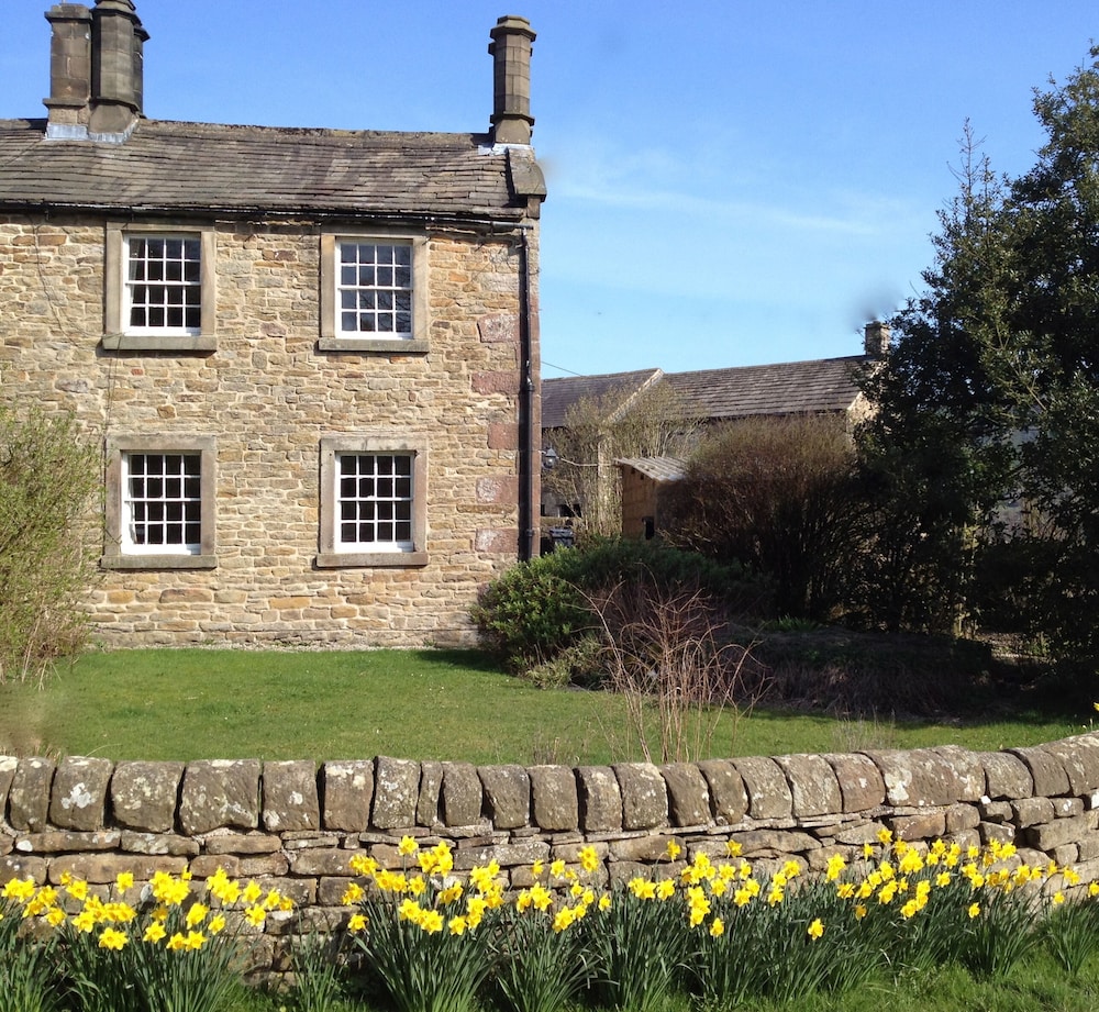 Lovely Period Holiday Cottage In Peak District With Free Wi-fi Broadband - Staffordshire