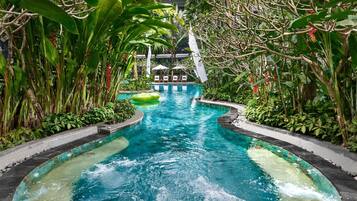 4 piscinas externas, espreguiçadeiras