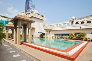 Piscina externa