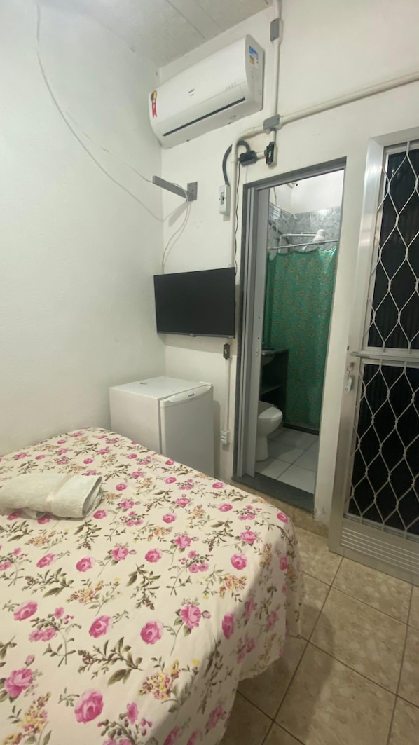 Quarto Duplo ou Twin | Wi-fi grátis, roupa de cama fornecida