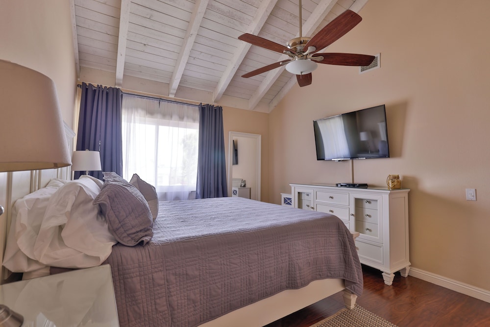 Marche Pour Disney, Disneyland Rental Home. - Santa Ana, CA