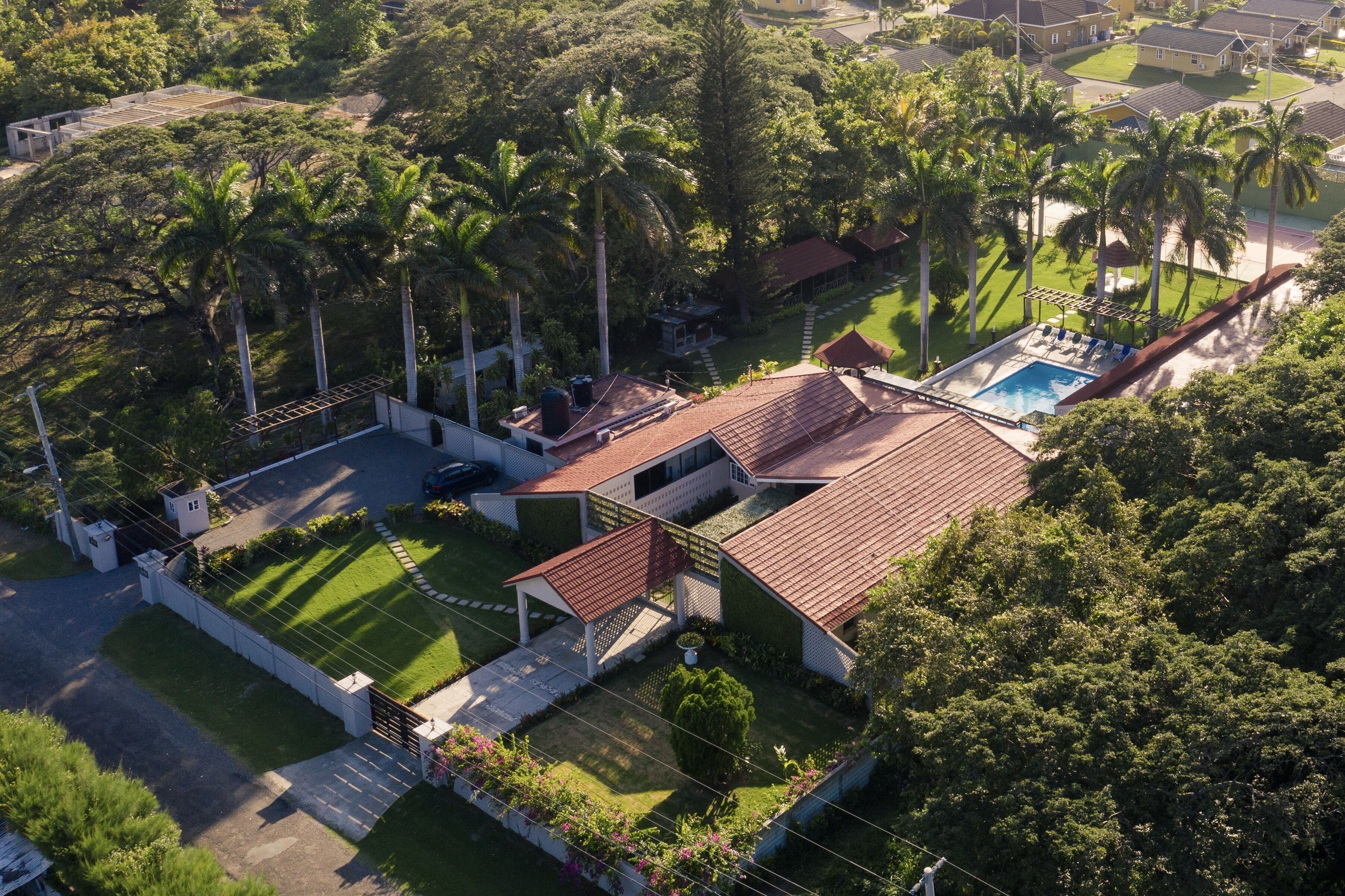 At Jam Villa Resort we provide the utmost in customer service - Ocho ...