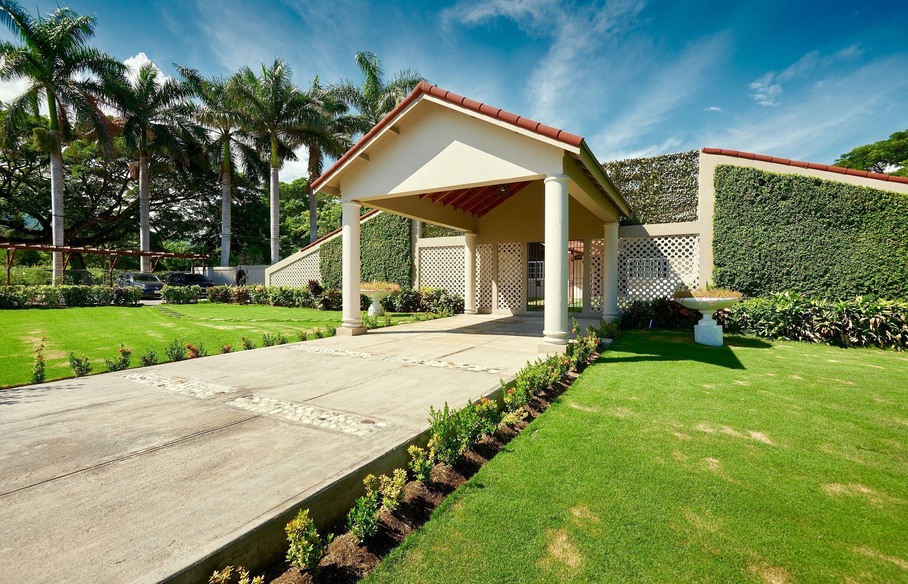 At Jam Villa Resort we provide the utmost in customer service - Ocho ...