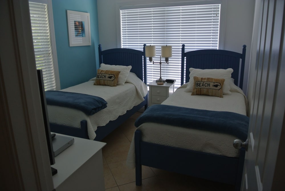 Life In Paradise At #1 Rated Resort In Marathon - Coral Lagoon - Boat Slip Avail - Marathon, FL