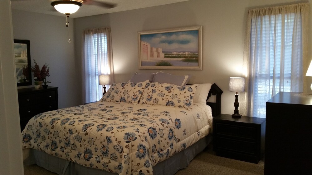 Sonnet Sunshine Retreat - ¡Tu Base De Operaciones En Sunny Sun City West! - Sun City West, AZ