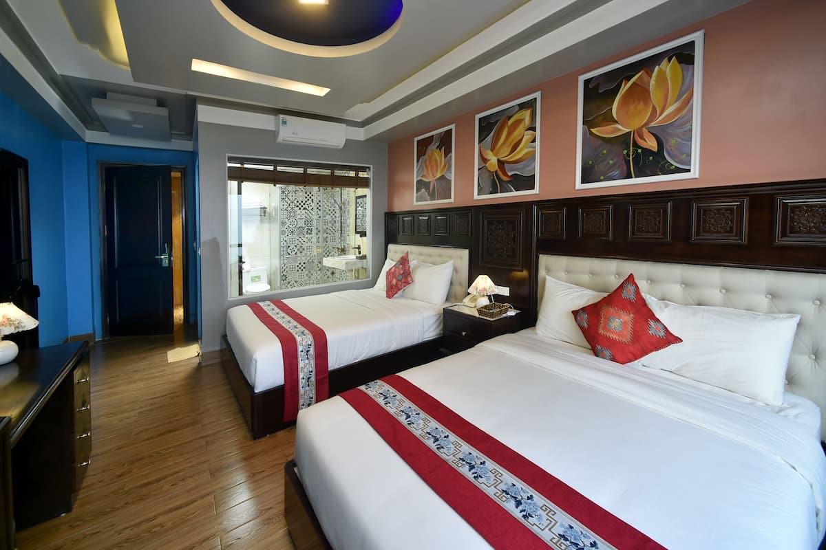Quarto Deluxe, vista para a montanha | 1 quarto, minibar, cofre no quarto, secretária