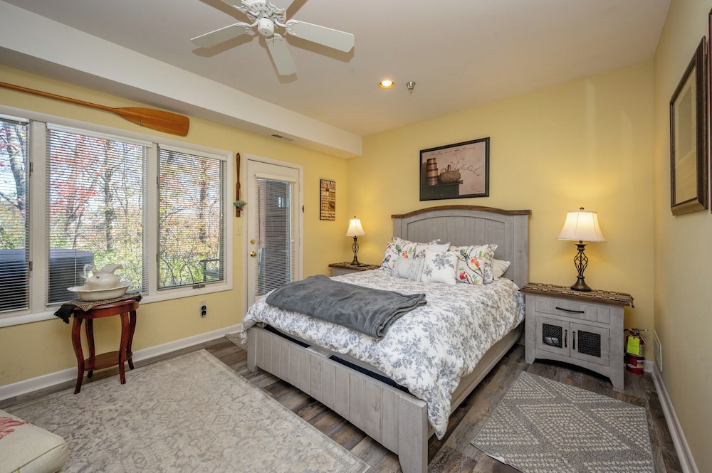 Deep Creek Village # 41- 2 Schlafzimmer Am See Tierfreundlich Townhome In Der Nähe Von Wisp Ski Resort - Deep Creek Lake, MD