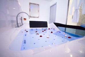 Banheira de hidromassagem