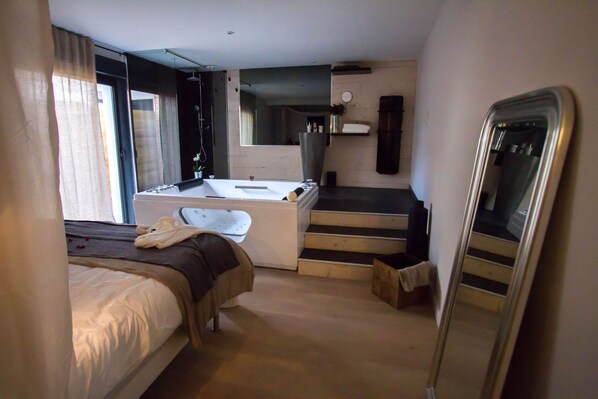 Quarto Duplo Romântico (Urban Loft) | Roupa de alta qualidade, com decoração personalizada