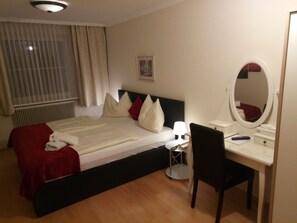 Quarto casal panorâmico | 1 quarto, cofres nos quartos, individualmente decorados