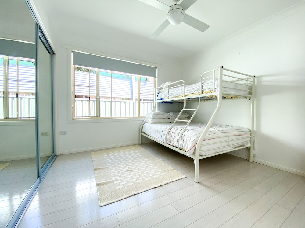 Nobbys Beach Retreat - Port Macquarie