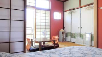 2 quartos, Wi-fi grátis, roupa de cama fornecida
