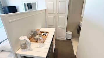 Quarto Comfort | Cofre com capacidade para portátil, Wi-fi grátis
