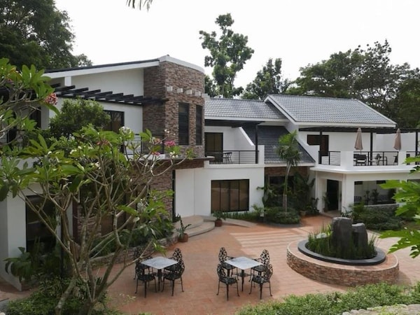 Bellagio Hills Hotel And Restaurant - Batac